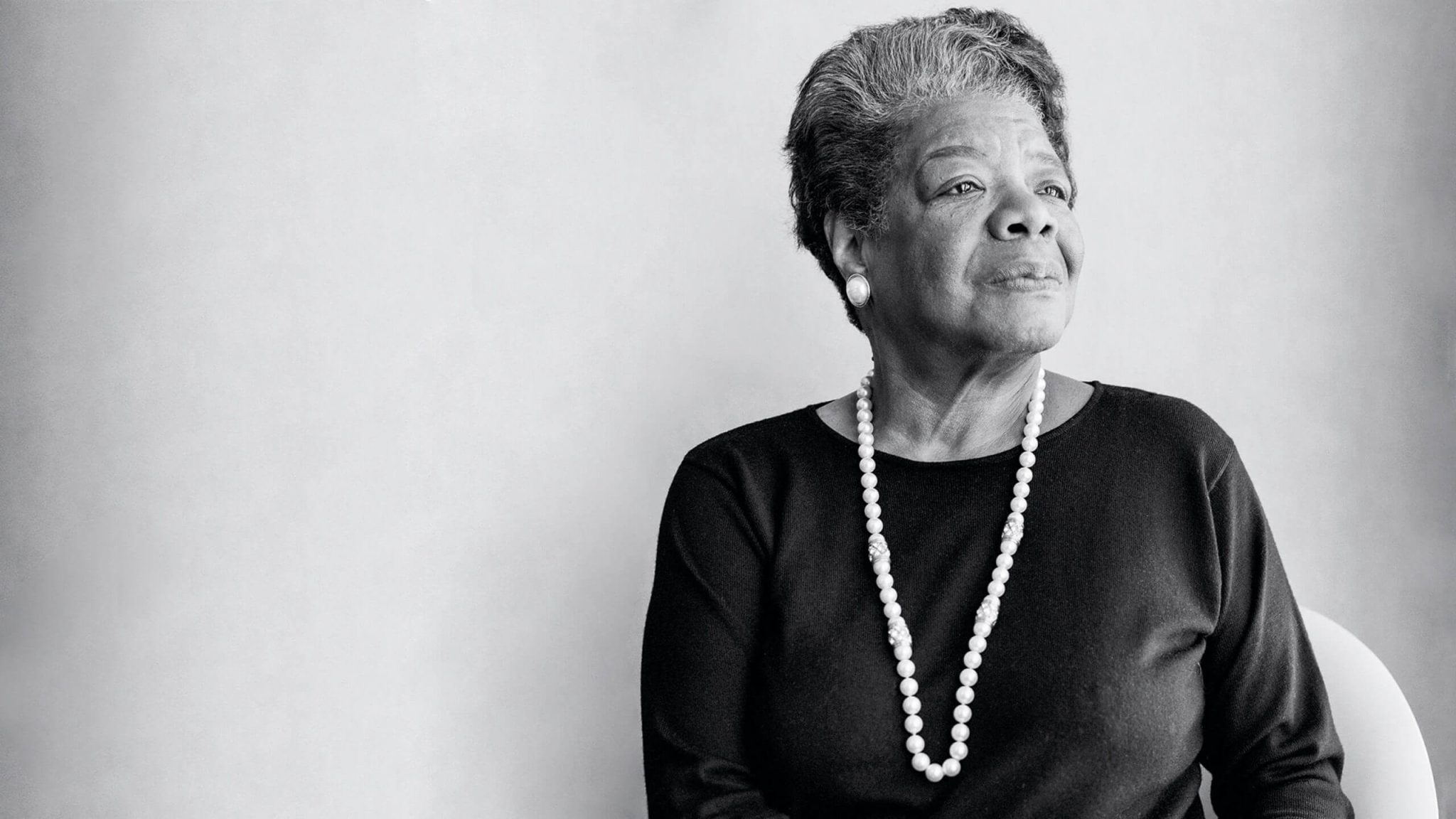The Biography of Maya Angelou | A Look at Her Wonderful Life