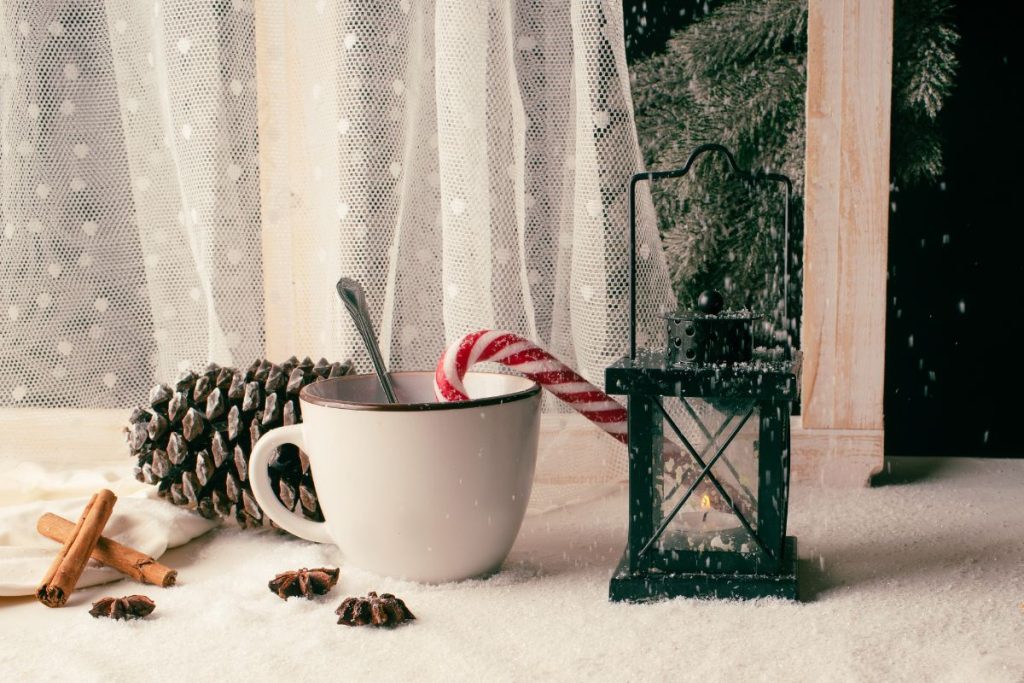 16 Amazing Examples of Closed Form Poetry: Exploring Structured Verses